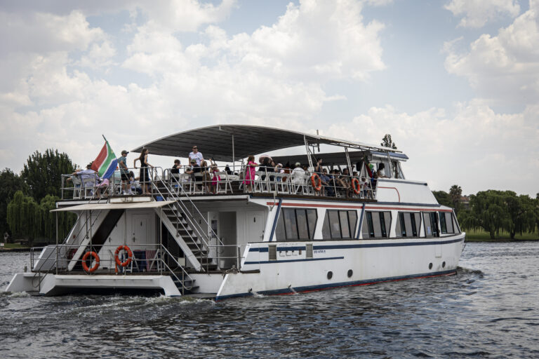 Boat Cruises - Stonehaven on Vaal